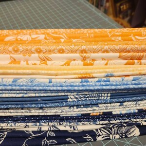 Moda Cheer & Merriment Poinsettia Quilt Fabric Style 45531/22 Teal ...