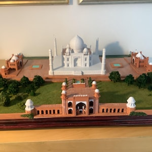 Marina Bay Sands Model, Diorama, Detailed Singapore Landmark ...