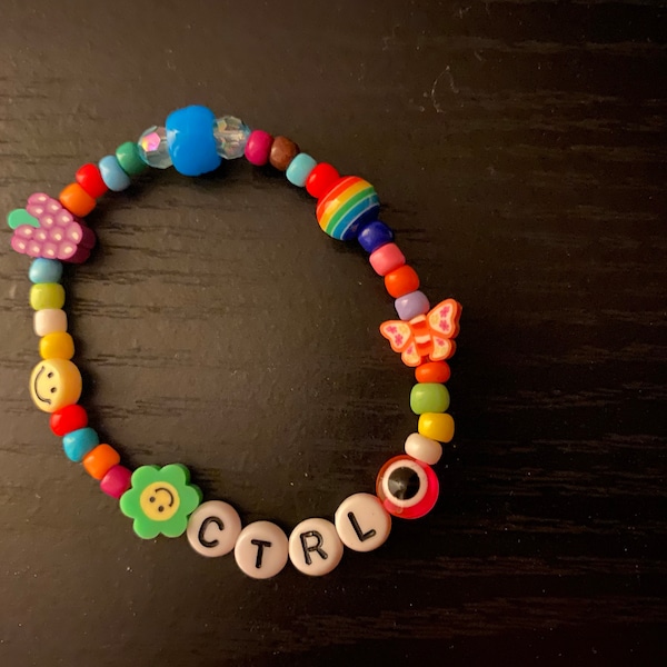 Handmade Colorful Seed Bead Bracelet: 90s Trendy Personalized Jewelry ...
