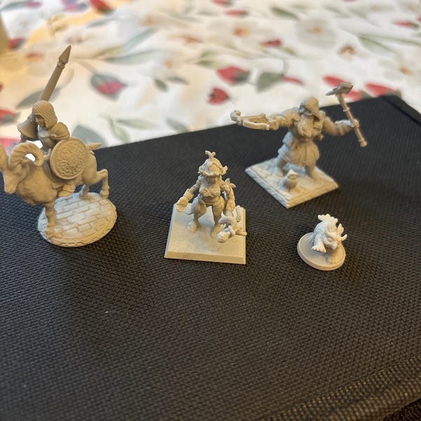 Hero Forge Miniature Printing Service for Dungeons and Dragons ...