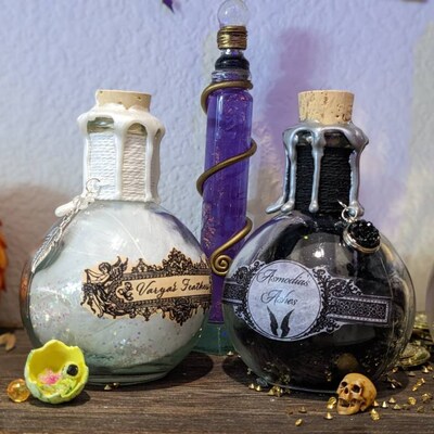 Angel Feathers Magical Apothecary Fantasy Potion Bottle - Etsy