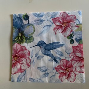 4 Decoupage Paper Napkin of Red Robin & Poppy - Etsy