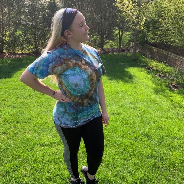 Geode Tie Dye Shirt, Psychedelic Clothing, Tye Dye Shirt, 50th Birthday ...