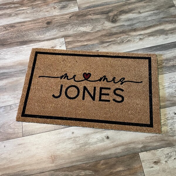 Monogrammed Coir Border Door Mat,monogram Border Personalized Doormat ...