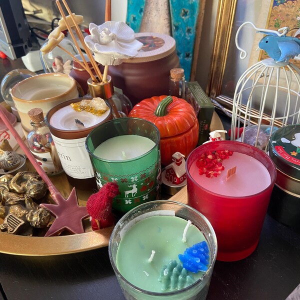 Holiday Cheer Gift Basket – A Festive and Heartwarming Surprise - Etsy