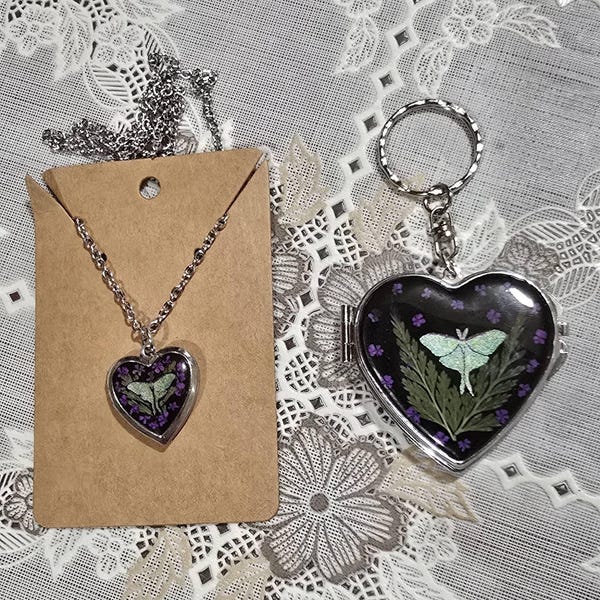 Valentines Bat Locket - Etsy