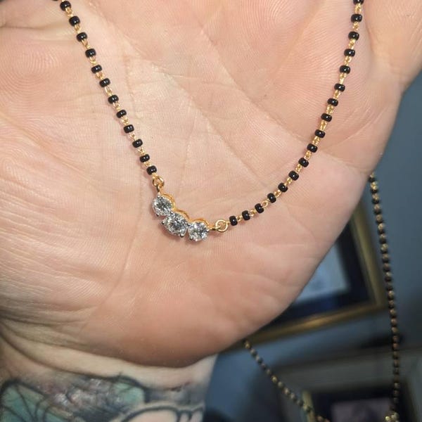 Lab-grown Diamond 18K Gold Mangalsutra | Fixed Pendant With Lab-grown ...