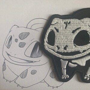 Spooky Bulbasaur Patch | Etsy
