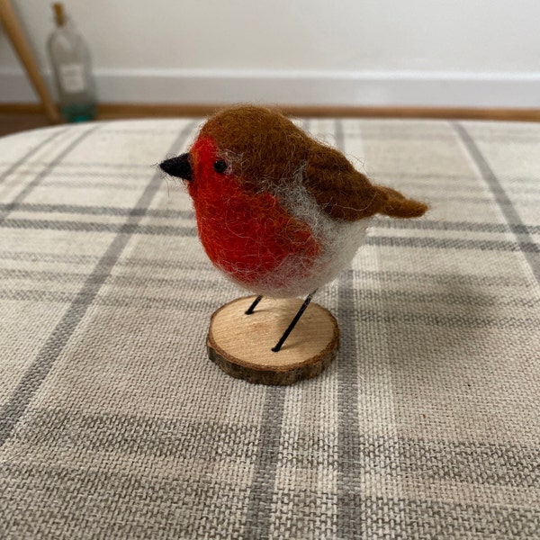 Felt and Dandy Robins Needle Felting Kit - Etsy UK