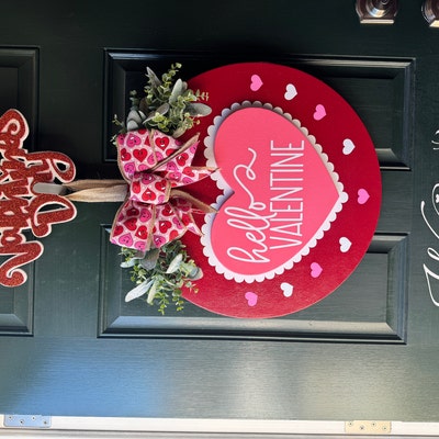 Valentines Front Door Decor Hello Valentine Valentines Wreath ...