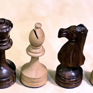 Vintage Swiss Made glass Eyed Chess Set With Marquetry Folding Chess ...