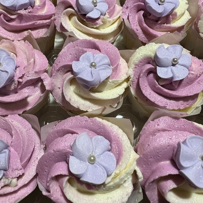 100 Royal Icing Violets 100 Approx. Size 1/2 - Etsy