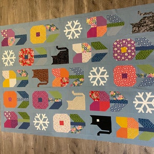 Hello Springtime Quilt Pattern, PDF Quilt Pattern, Spring Quilt - Etsy