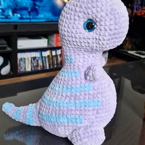 Crochet Pattern: Timothy the T-rex - Etsy
