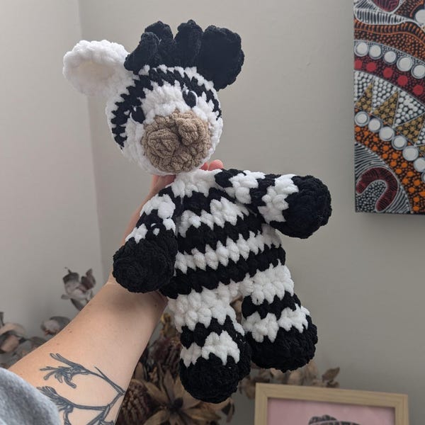 Zara the Zebra Crochet Pattern | No Sew Low Sew Crochet Amigurumi ...