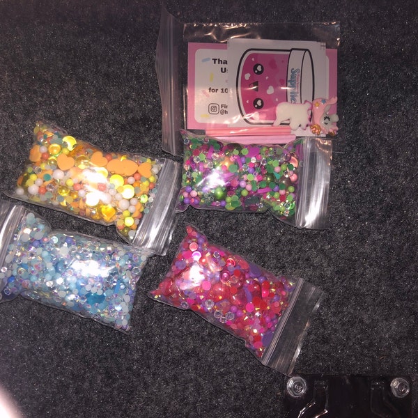 Mercury Shaker Sprinkle Mix, Assorted Resin Pearl and Rhinestone ...