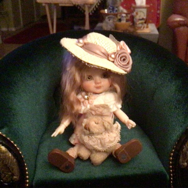 Bjd Custom Q Baby,small Blonde Doll With a Moving Body,q Baby,bjd Doll ...