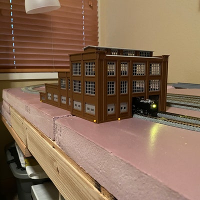 BTTF Hill Valley Western Auto Stores N Scale Replica Model - Etsy