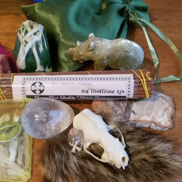 X-large Mystery Crystal Rock and Mineral Fossil Jewleey Box Collection ...