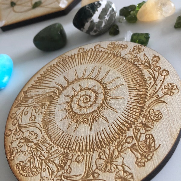 Ammonite Crystal Grid - Om Crystal Grid - Altar Decoration - Etsy