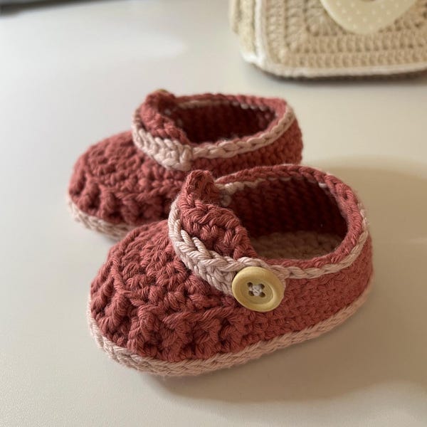 CROCHET PATTERN Cute Baby Sneaker Crochet Booties "federation" Runners ...