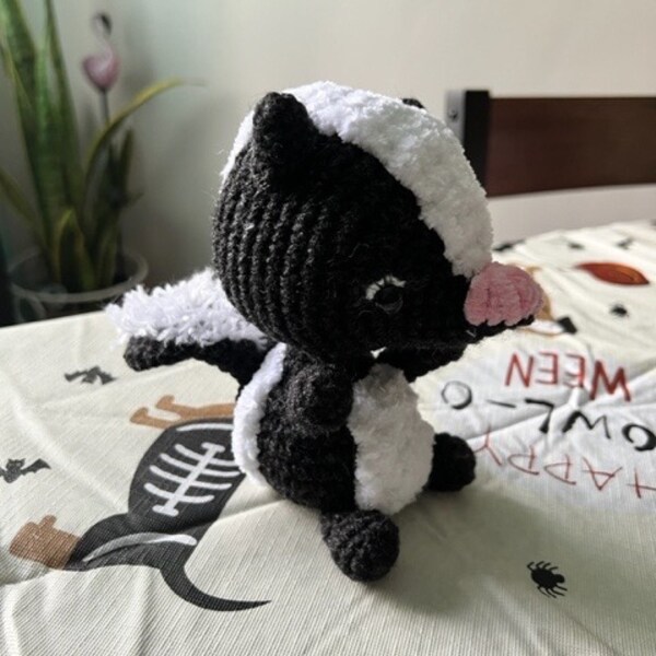 PATTERN: Sebastian the Skunk - Crochet Skunk Pattern - Amigurumi Skunk ...