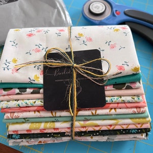 Curated Fat Quarter Bundle 16 Fat Quarters Hand Selected - Etsy