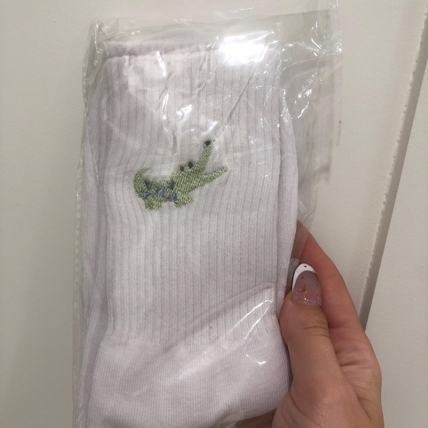 Cute Daisy Embroidered Socks,flower Cotton Novelty Socks,casual Sock ...