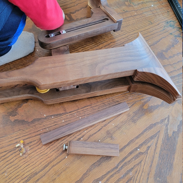 Leathercraft Stitching Pony Table Desktop Lacing Sewing Pony Horse ...