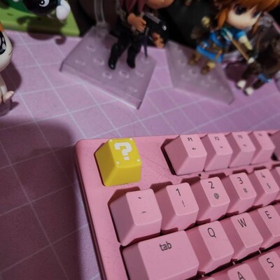 Mario Question Block Artisan Keycap Set Cherry MX Mechanical Gaming ...