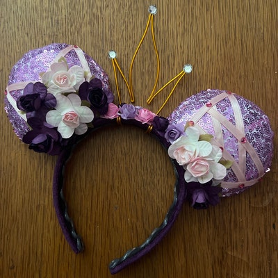 White Concha Minnie Ears, Food Minnie Ears, Pan Dulce Ears, Concha ...