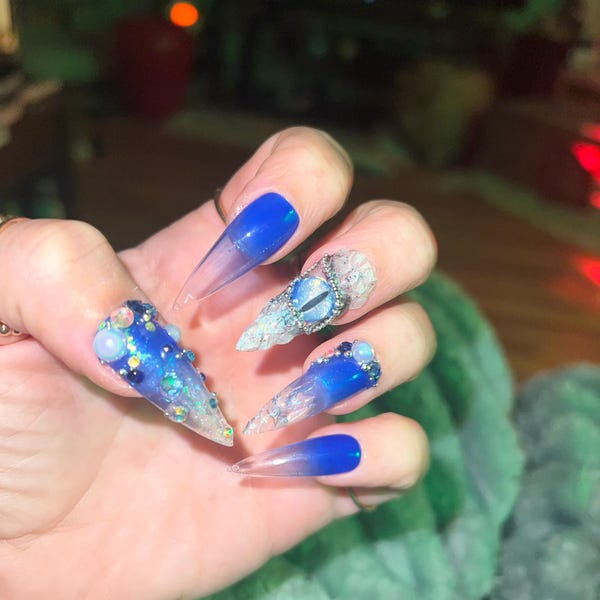 Dragon Eye Press on Nails Fantasy Mythical Green Textured Nails ...