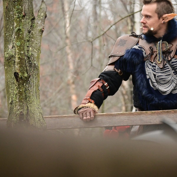 Wardancer Pauldrons Set Gorget Armor Set Leather Handmade, Larp Costume ...