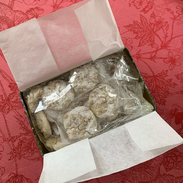 Italian Pignoli Cookies Pine Nut Cookies (one Pound) - Fresh Baked ...