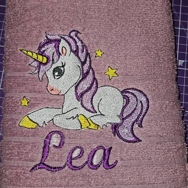 Unicorn Embroidery Design, 3 Sizes, Instant Download - Etsy