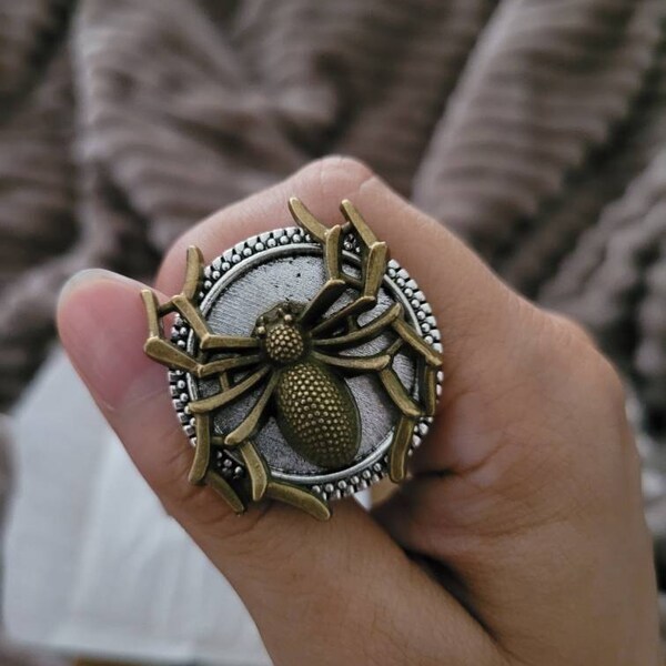 Bronze Spider Drawer Knobs / Spider Cabinet / Gothic Home Decor ...