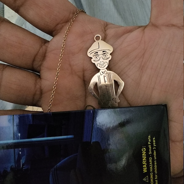 Personalized Name and Cartoon Character Necklaces Pendants Customized ...