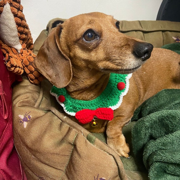 Crocheted Christmas Pet Collar - Festive Cat Dog Outfit Christmas ...