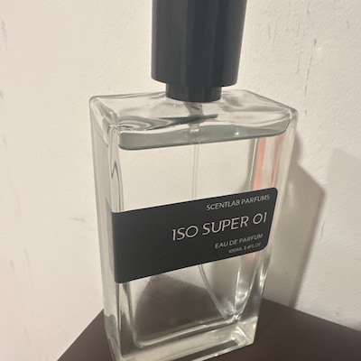 ISO SUPER 01 iso E Super Fragrance by Scentlab Parfums Premium Glass ...