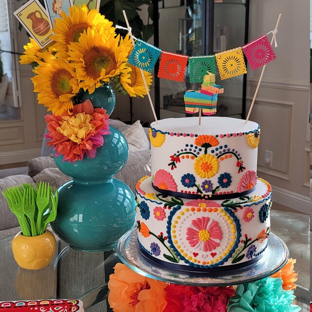 Premium Mini Piñata Party Favors and Decorations by LulaFlora