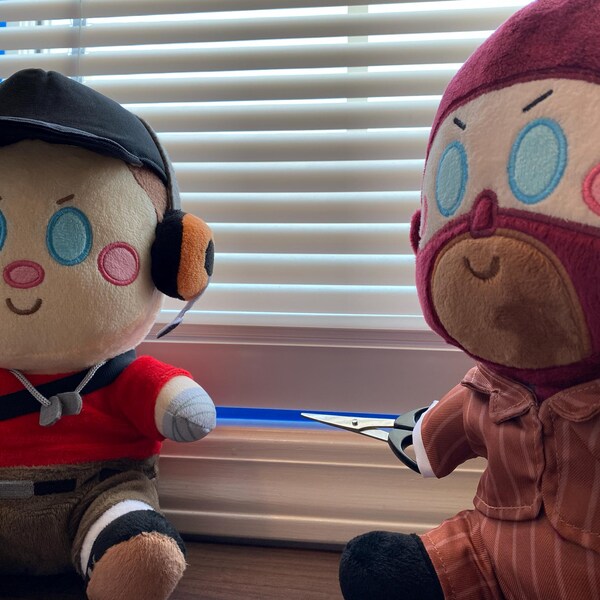 Team Fortress 2 - Spy and Scout Plushie Bundle - Etsy