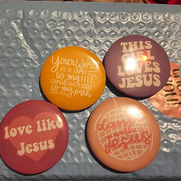 Christian Girl 4 Pack Christian Button Set, Bible Verse Buttons ...