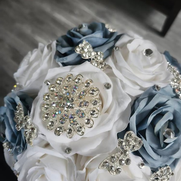 Silver and Light Cream With Silver Brooch Bouquet, Quinceañera Bouquet ...