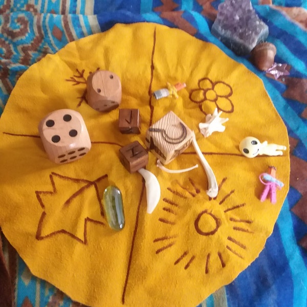 Pocket Osteomancy: A Simple Bone Divination Set Paperback Book, Casting ...