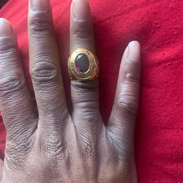 Custom Memorial Photo Ring With Birthstone, Personalized Portrait Ring ...