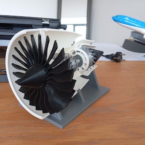 Jet Turbofan Aircraft Engine 3D Printed Gift Office Dècor Kinetic ...