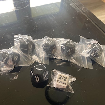 1x Gold Command Zone Metal Die 2, 4, 6, 8, 10 & 12 for Commander Tax ...