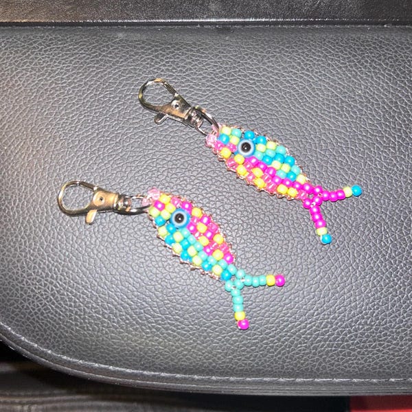 Beaded Fish Keychain and Purse Charm: Customizable - Etsy