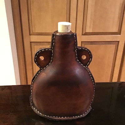 125l 2.6 Pint Stainless Steel Leather Canteen Medieval - Etsy