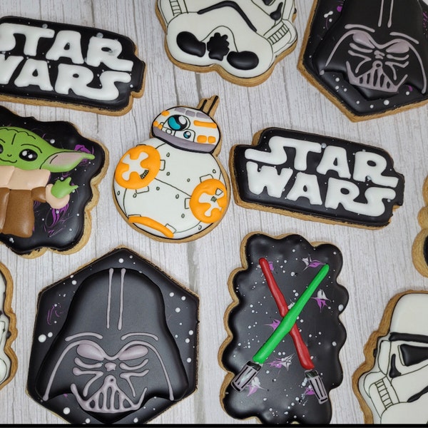 1 Dozen Royal Icing Sugar Cookies Minions - Etsy